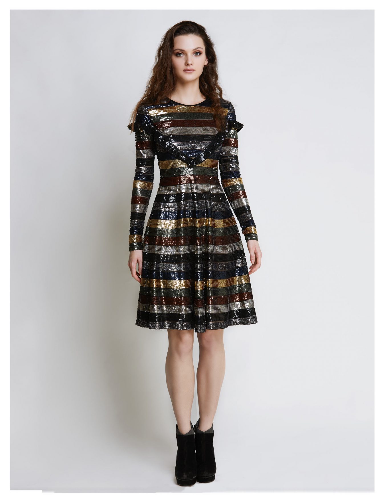 STATEMENT PARTY DRESSES FOR THIS SEASON